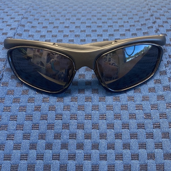 Leader | Accessories | Leader Peloton Matte Black Sunglasses | Poshmark